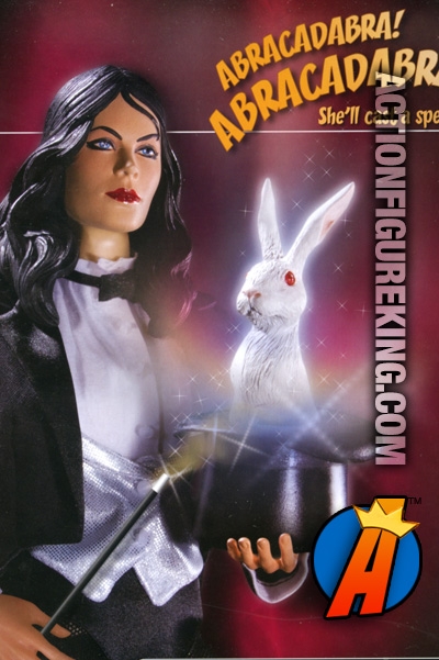 Zatanna 1 6th Scale Deluxe Collector Figure